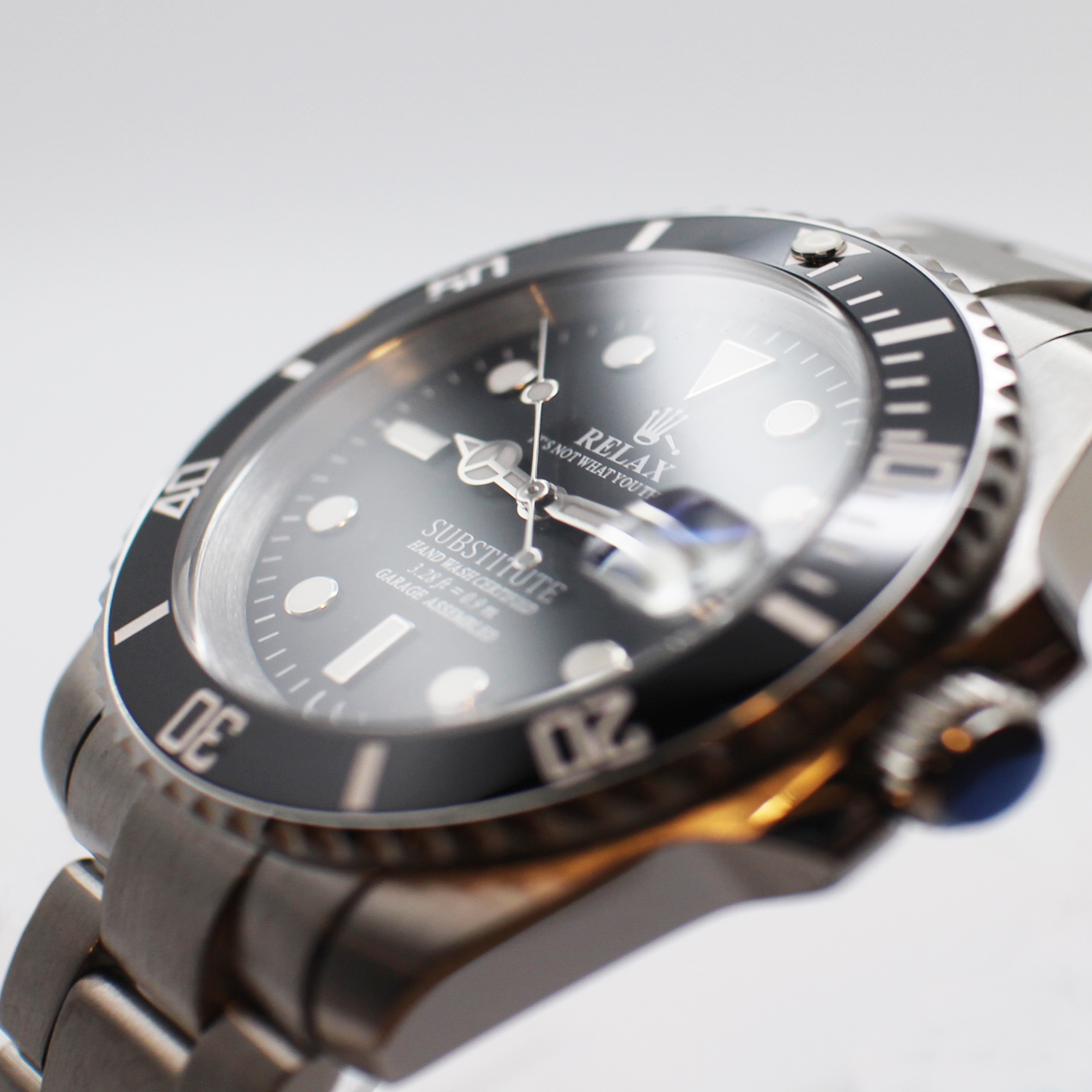 Relax Sub Diver All Black – Relax by Atelier Perpetuel