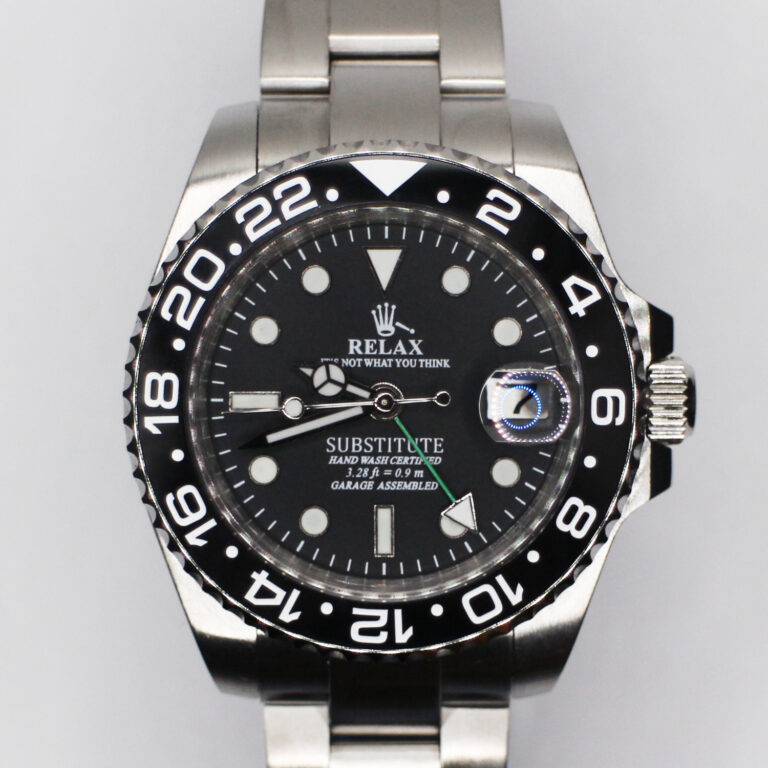 Relax Black GMT – Relax by Atelier Perpetuel