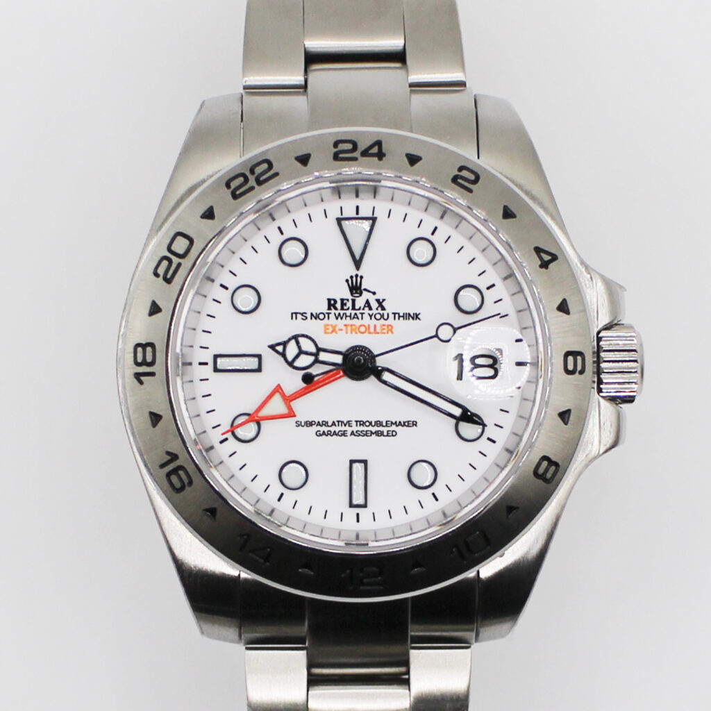 Relax White Ex-Troller – Relax by Atelier Perpetuel